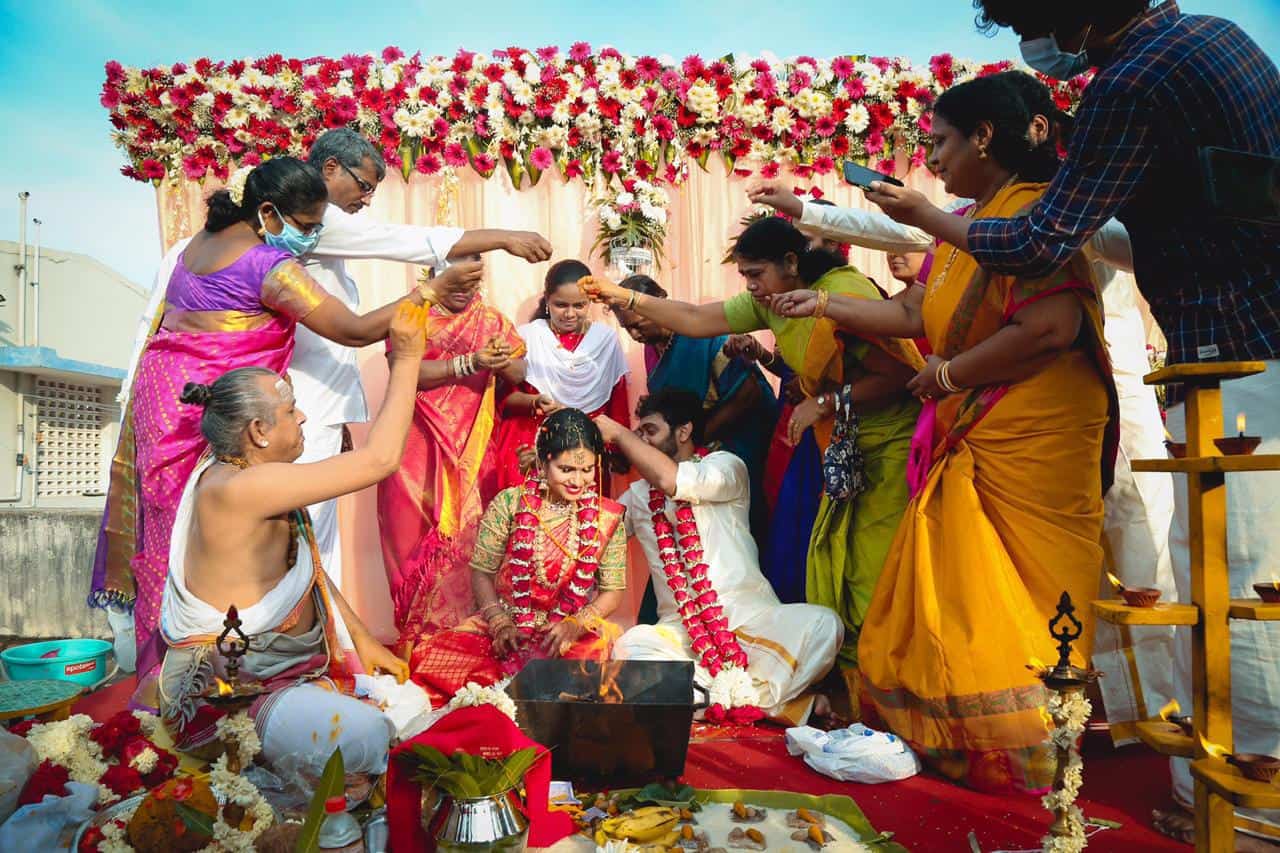 Love in the time of COVID-19 sparks off new trend: 'Lockdown weddings ...