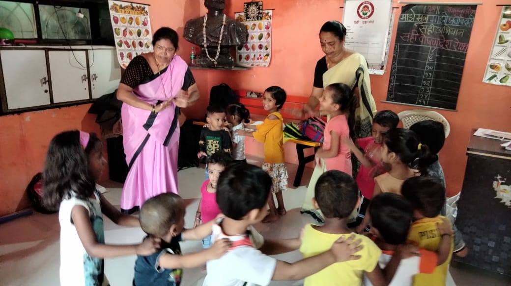 A day in the life of an anganwadi worker in Thane - Citizen Matters